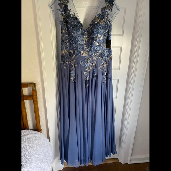 Alexander By Daymor | Dresses | Alexander By Daymor Delphi Blue 758 ...